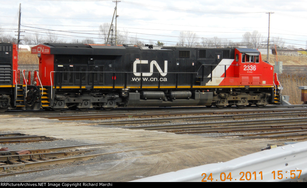 CN 2336